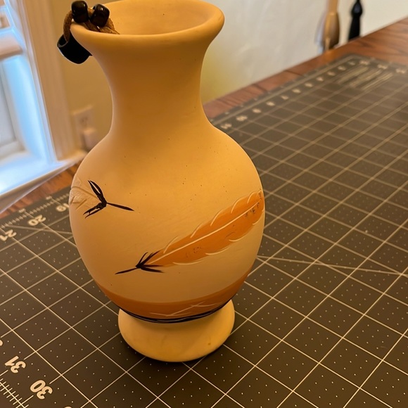 Little Red | Art | Navajo Pottery | Poshmark